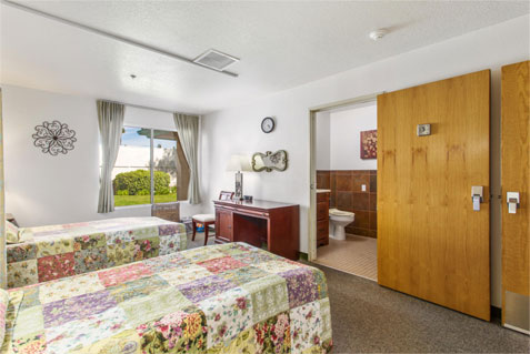 Hemet Valley Recovery Center | Tour